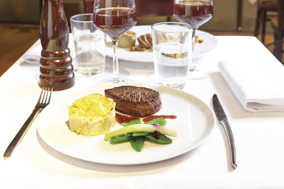 5 Senses Dining: How Restaurants Can Use This Viral TikTok Trend to ...